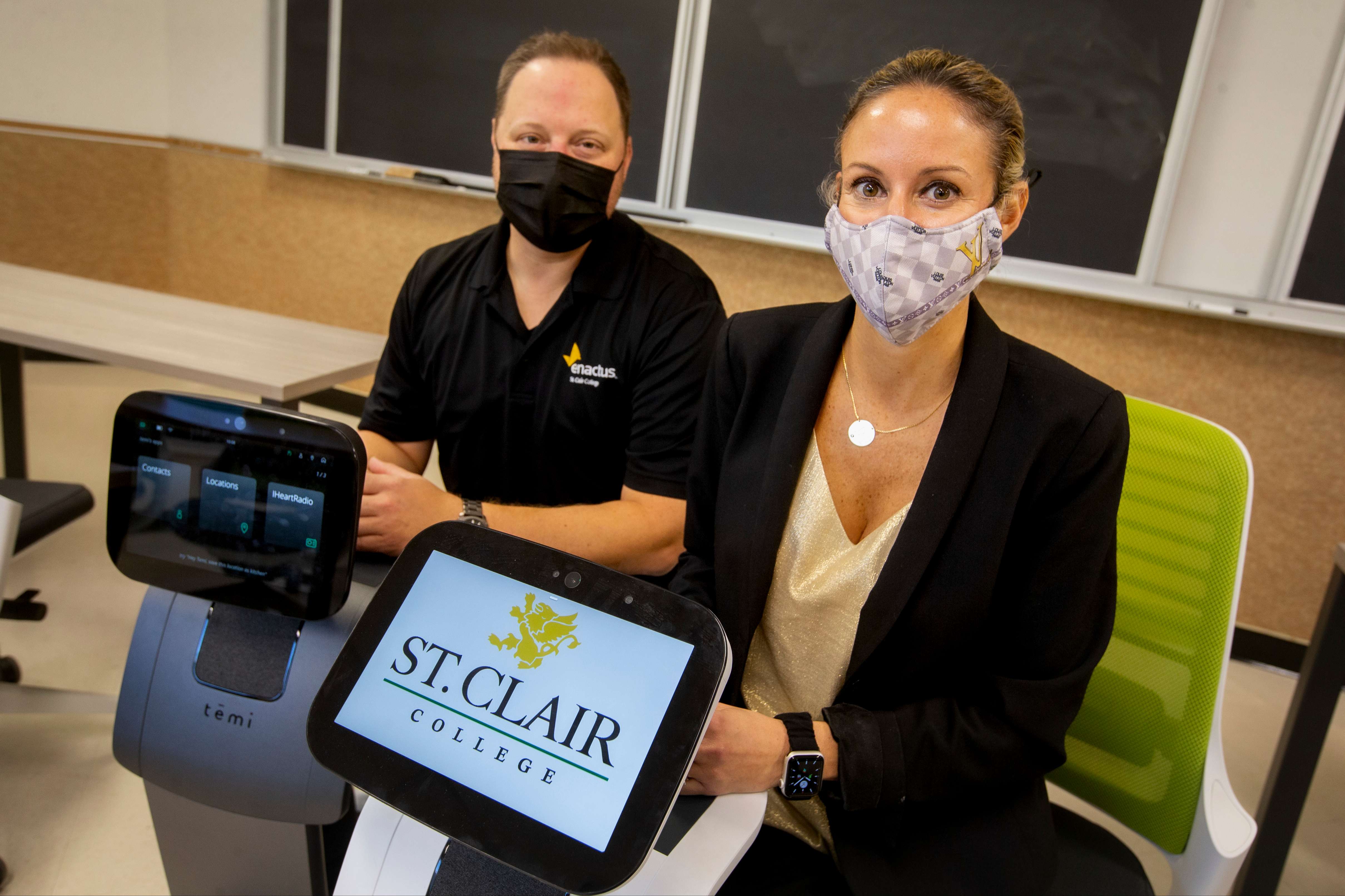 Robots help CICE students gain independence | St. Clair College